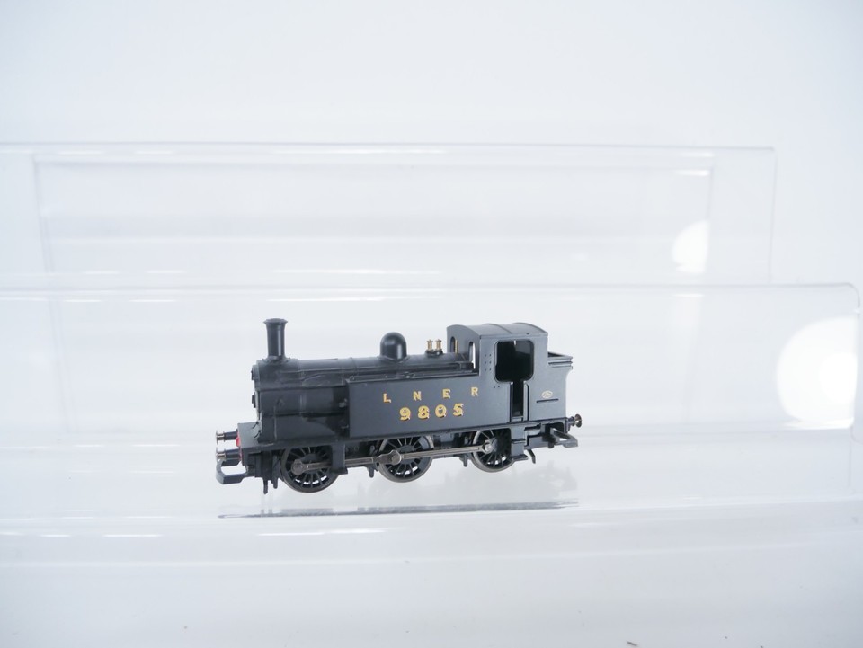 Hornby OO Gauge Steam Locomotive LNER J83 9805 DCC Fitted | eBay UK