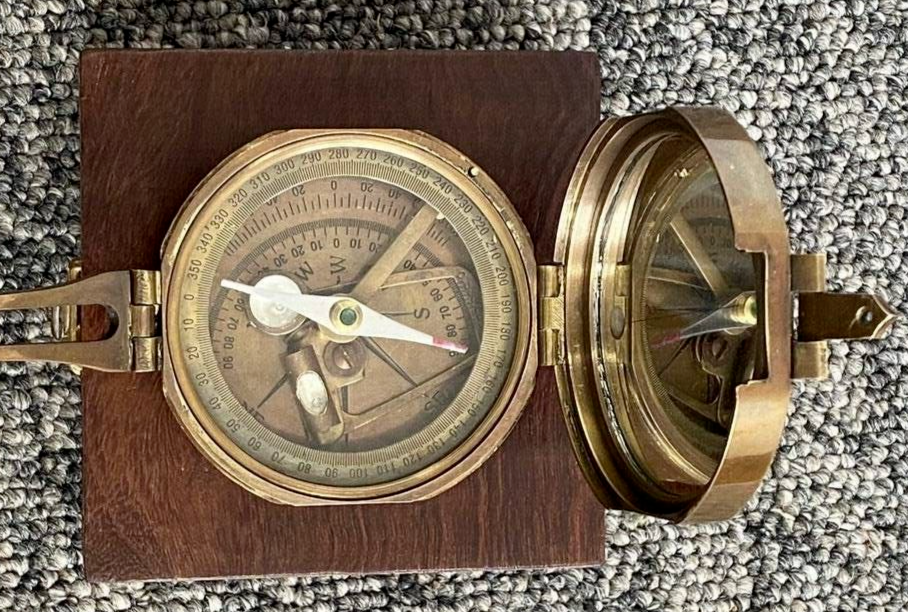 Royal Navy Brunton 1920 Compass Brass Mining Compasses W/ Wooden | eBay ...