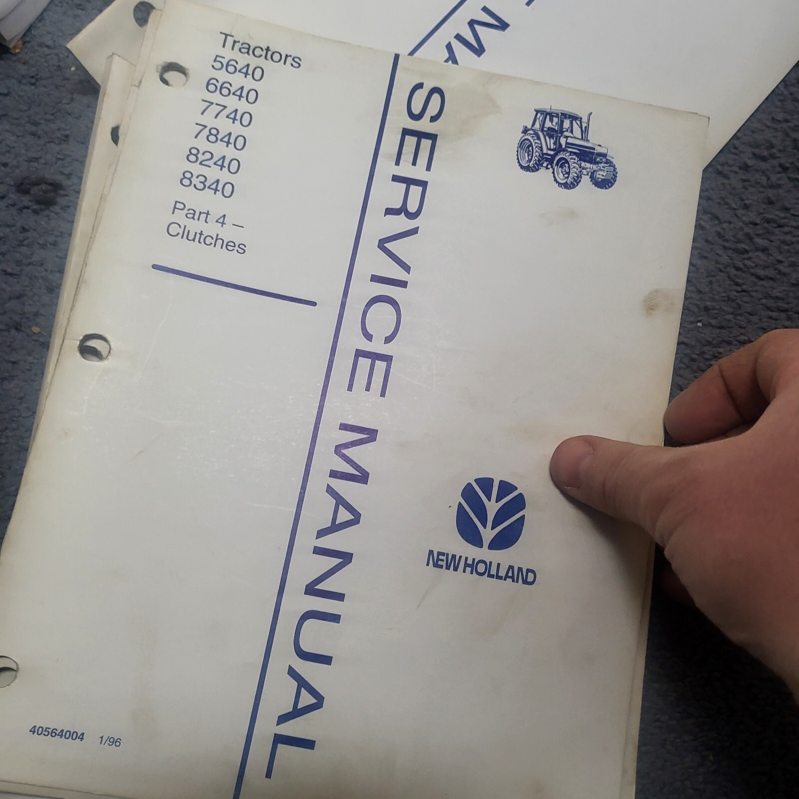 New Holland Service Manual Part 4 Clutches 5640 6640 7740 7840 8240 ...