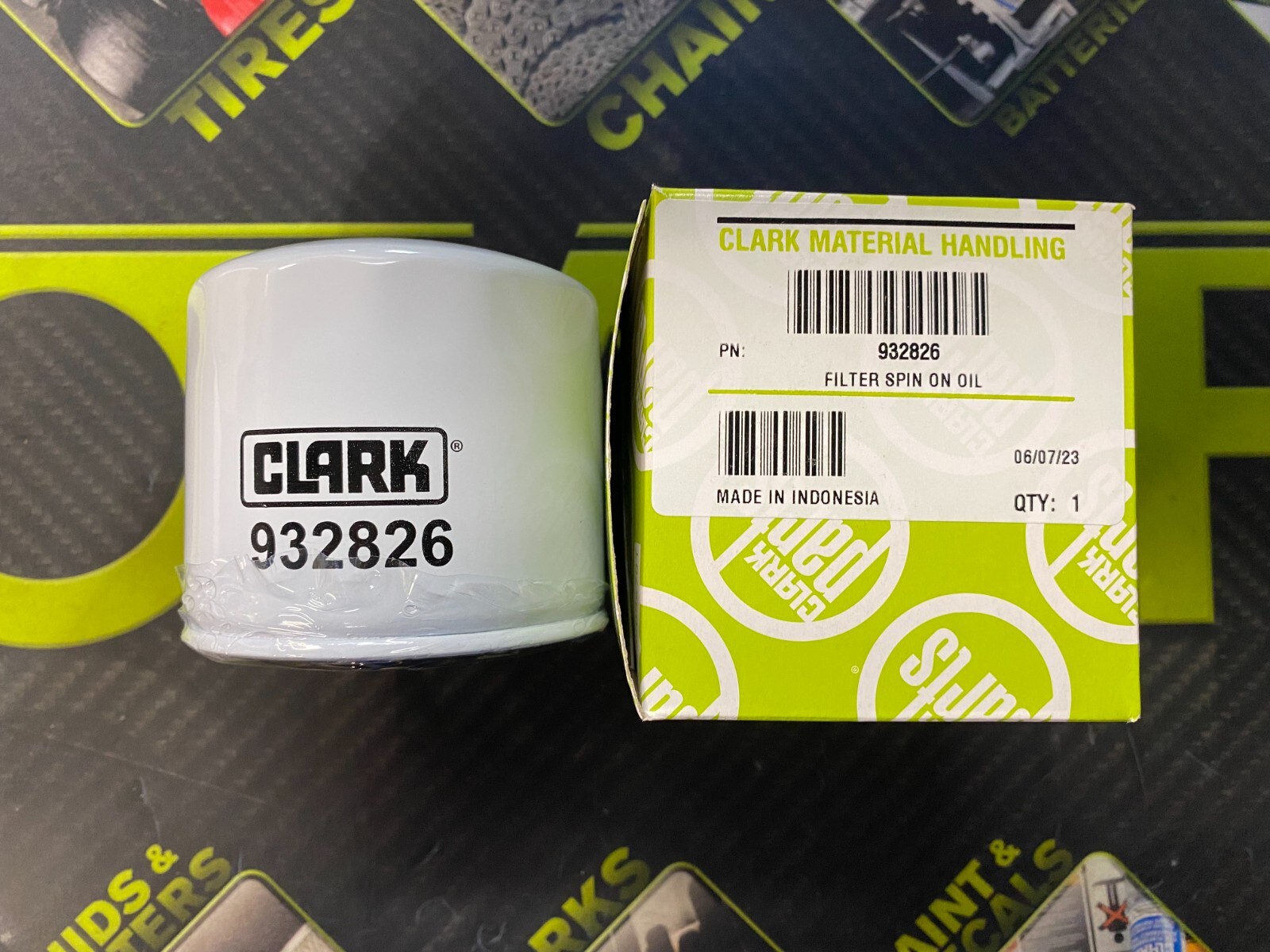 Case of 12 Genuine OEM Clark Forklift Oil Filter 932826 for sale online ...