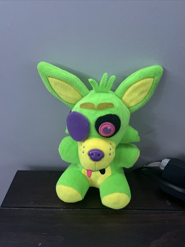 FNAF Funko 2017 Five Nights At Freddy's Plush Blacklight Neon Foxy ...