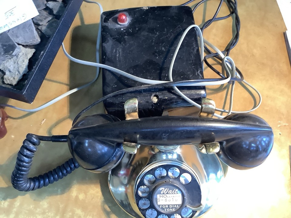 Movie Star’s GOLD 1939 Bell Sys. WESTERN ELECTRIC F1 Telephone + Ringer ...