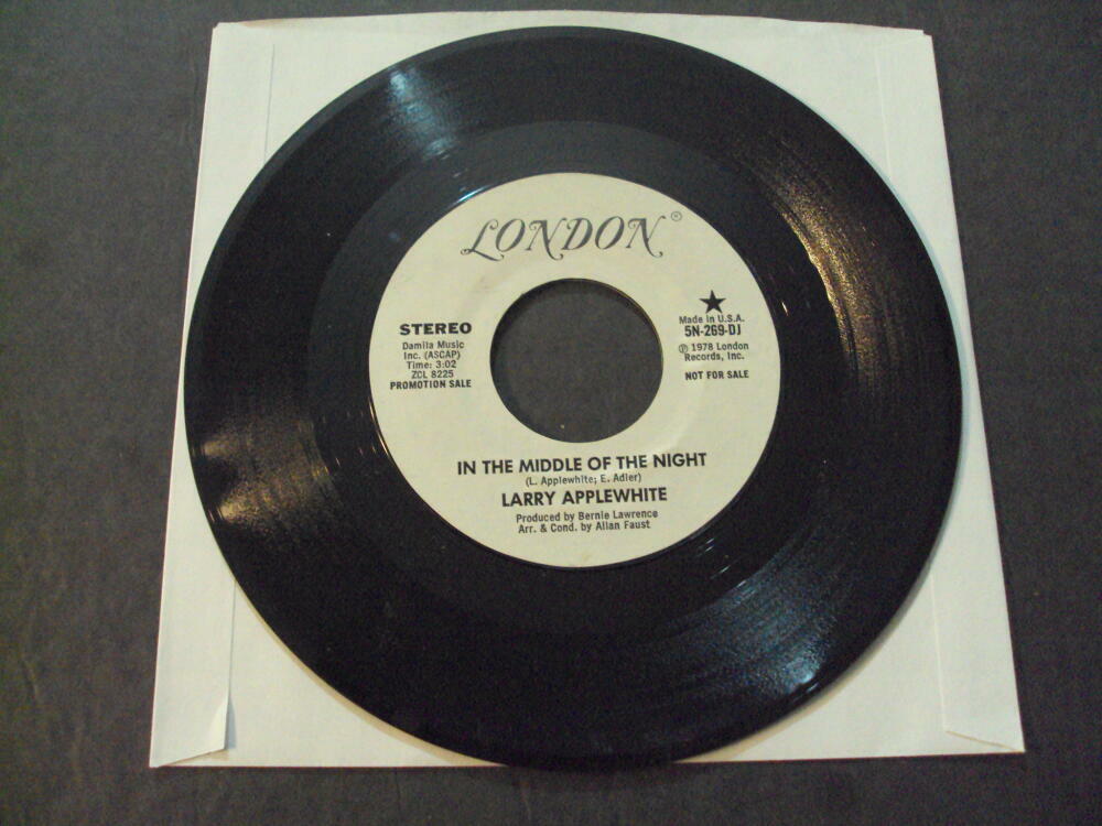 Larry Applewhite- In The Middle of the Night London 5N-269 1978 45 NM ...