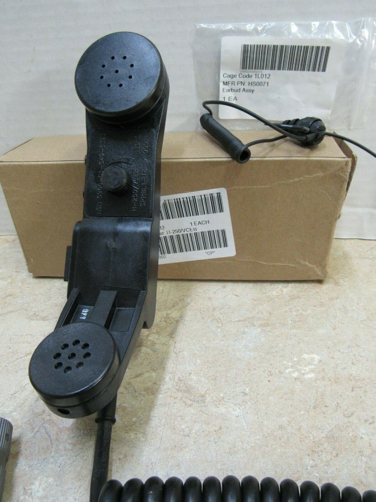 H-250 VCEB US Military Radio Handset with Ear Bud Assembly NIB Volume ...