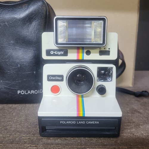 Polaroid One Step Land Instant Film Camera / Q-Light Flash & Carry Case ...