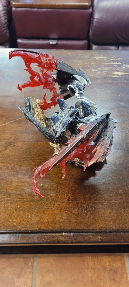 Monster Hunter Official Valphax / Valstrax Figure | eBay