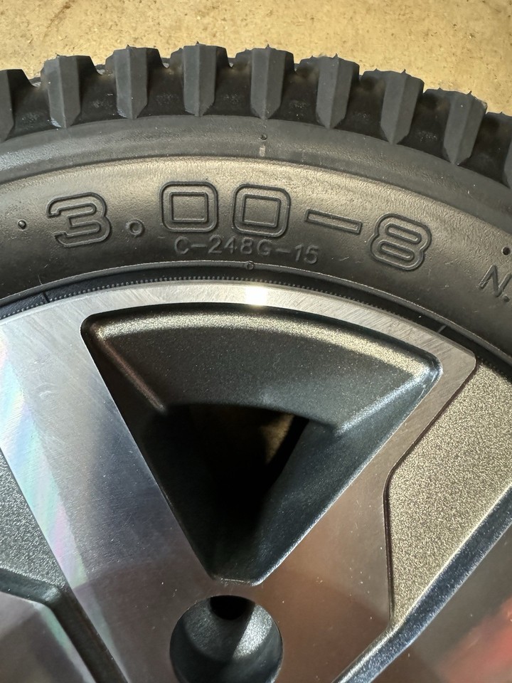 AIR Quantum Q6 Edge 2.0 wheelchair jazzy drive tires wheels Pr1mo 3 ...