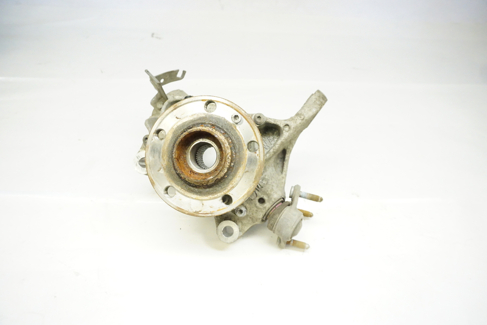 2017-2019 Volkswagen Golf Alltrack Steering Knuckle Spindle Left ...