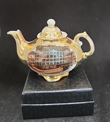 Miniature Souvenir Teapot Minahan Building, Green Bay, Wisconsin Gold ...