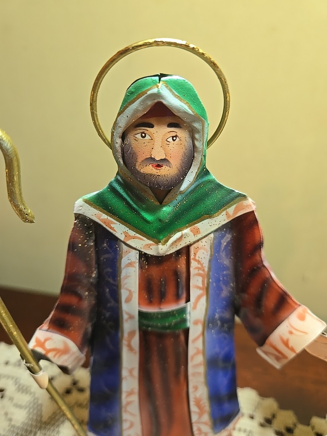 Modern Metal Holy Family Nativity 10" Mary Joseph Jesus 3 Angels ...