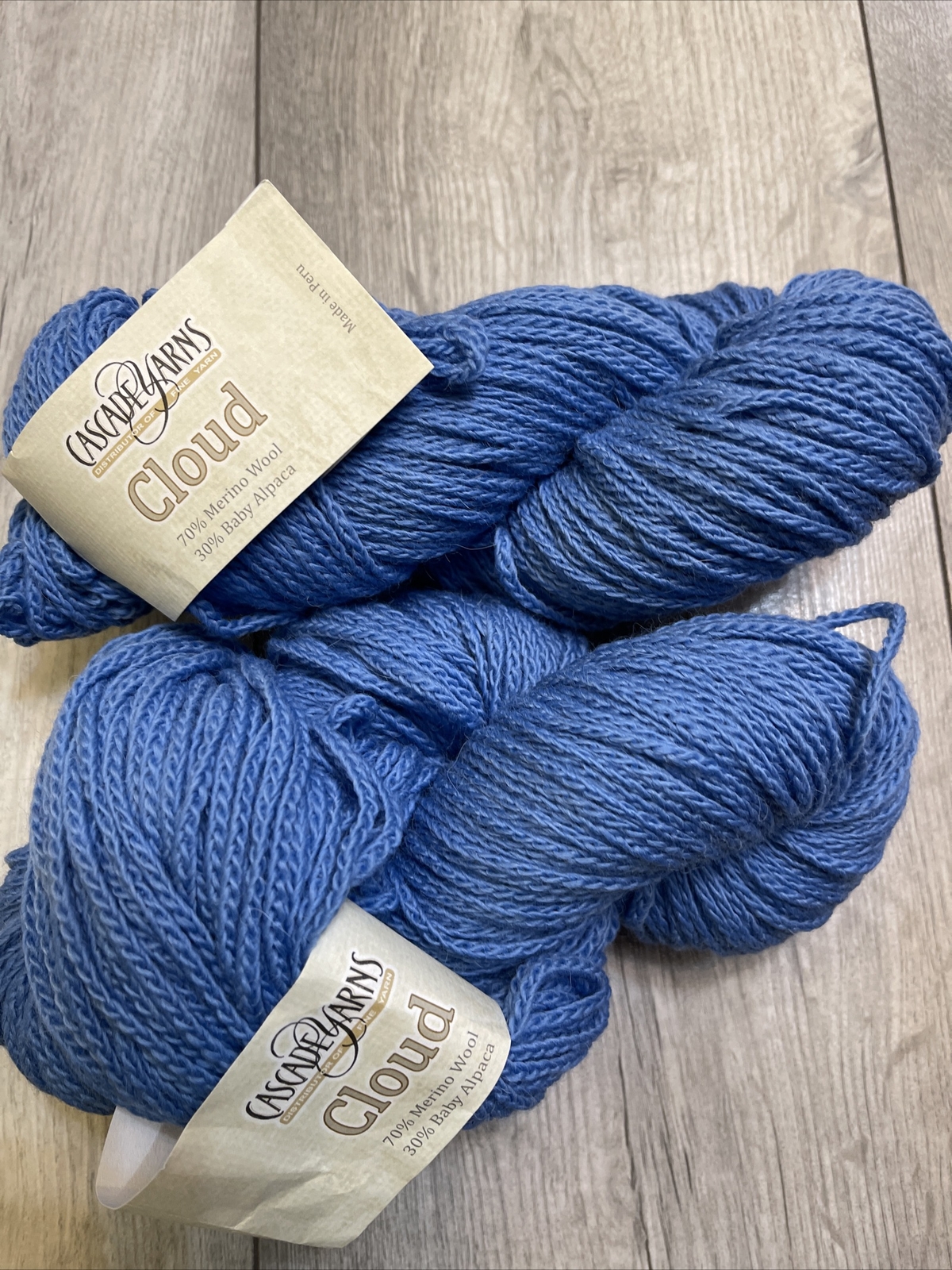 Cascade Cloud Yarn 70% Merino Wool, 30% Baby Alpaca 150m, 164 yards ...