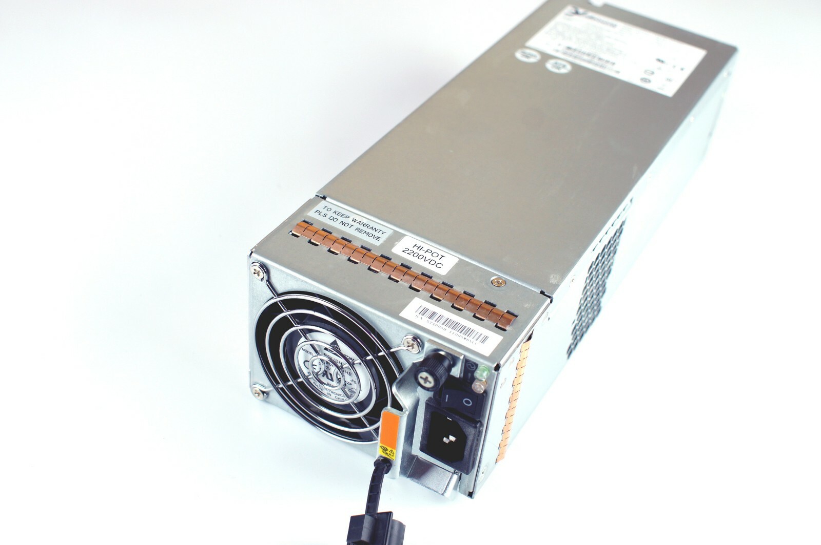 NetApp 675 Watt Hot Swap Netzteil / Power Supply - FAS2020 / FAS2040 ...