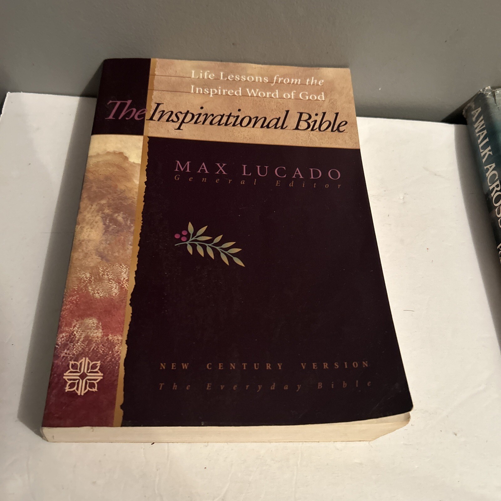 Inspirational Study Bible: Life Lessons from - Paperback, by Lucado Max ...