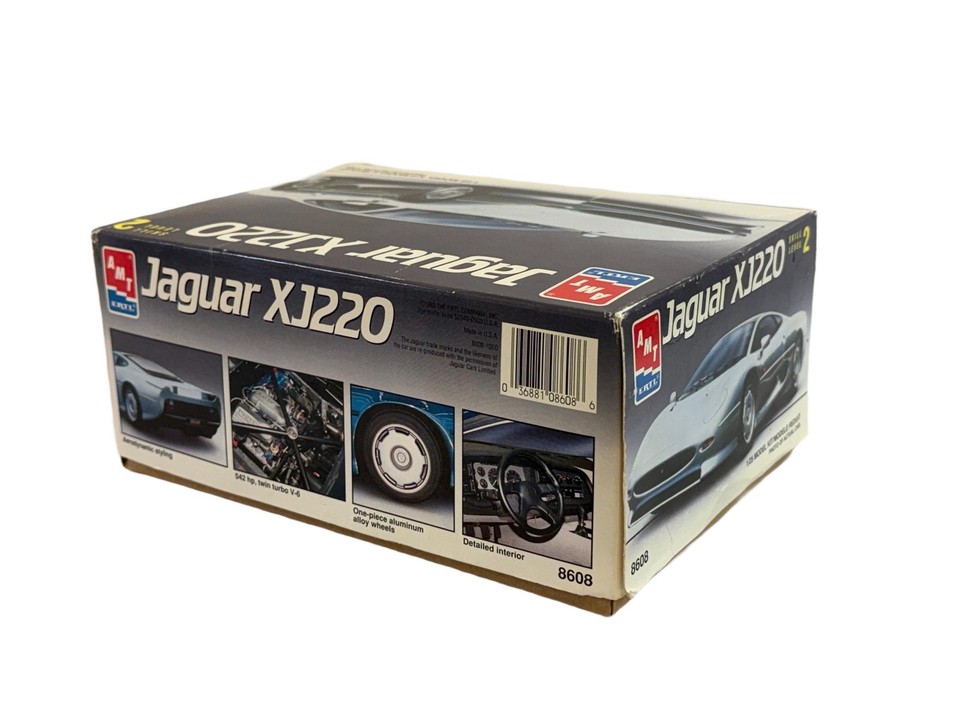 AMT ERTL Jaquar XJ220 1:25 Scale Model Kit 8608 | eBay