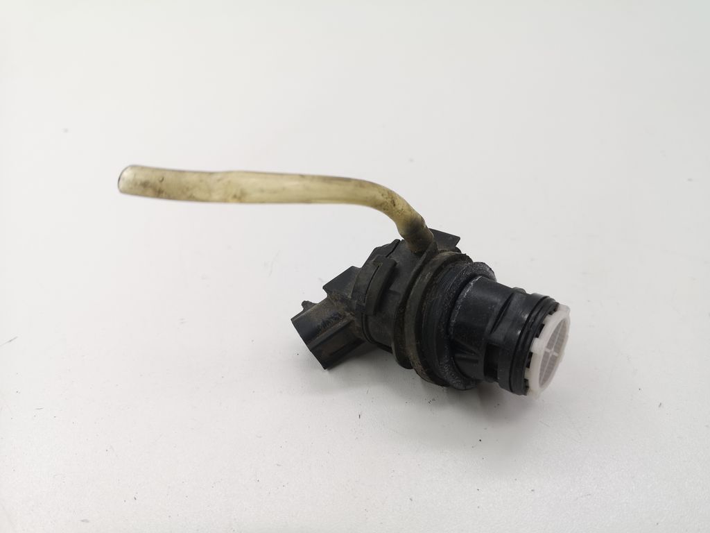 Toyota RAV 4 (XA20) 2004 Windscreen Washer Pump 8533060180 AMD37397 | eBay