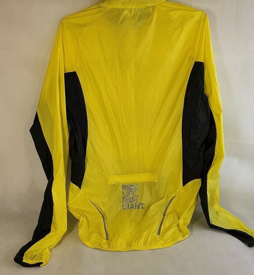 Giant Cycling Wind Jacket Superlight Size L Large 100% Nylon Bicycling ...