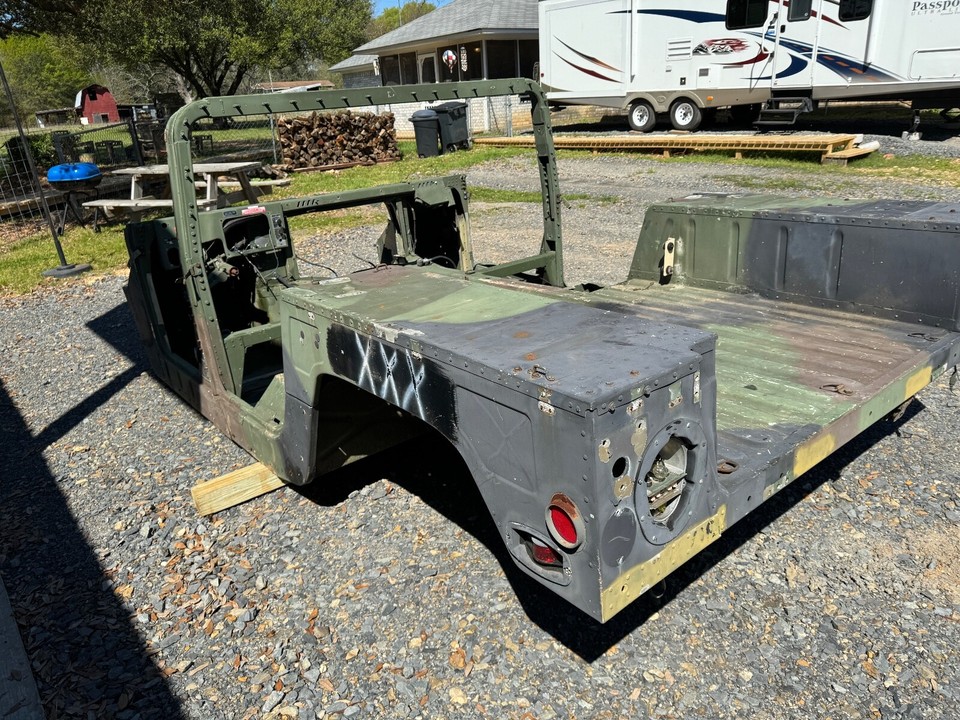 HMMWV, HUMVEE Body I will deliver for $1.50 per mile within 800 miles ...