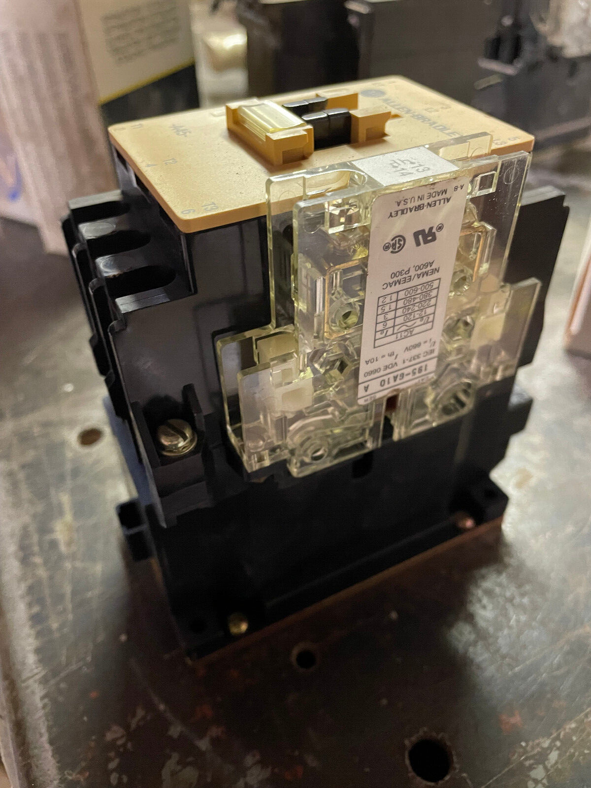 New - Old Stock Allen-Bradley Bulletin 100 Contactor | eBay