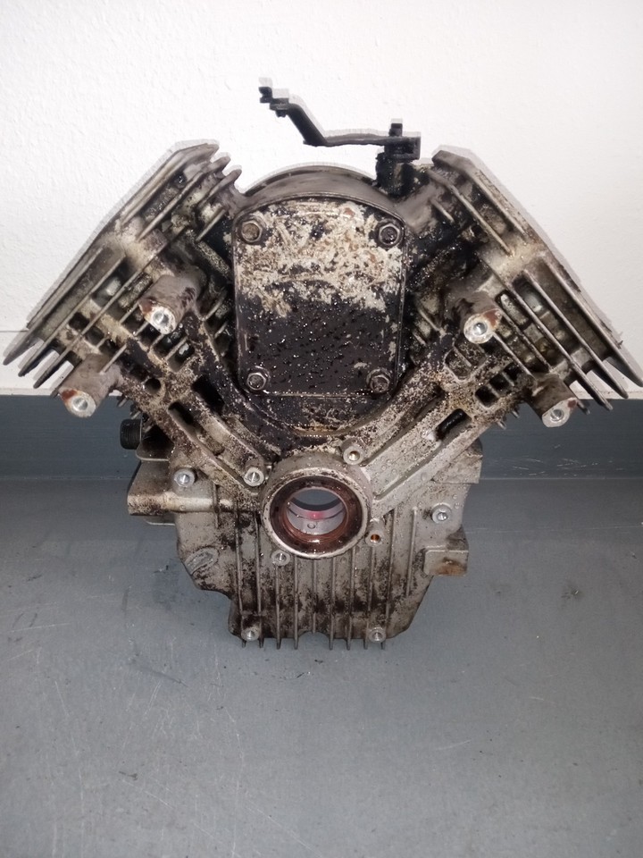 OEM TORO EXMARK 708cc 2P77F ENGINE BLOCK CRANKCASE UPPER HALF | eBay