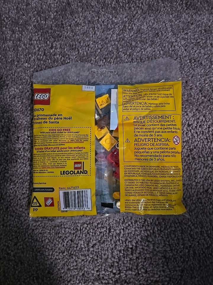 Lego 30670 Santa's Sleigh Ride Creator Polybag in hand ship worldwide ...