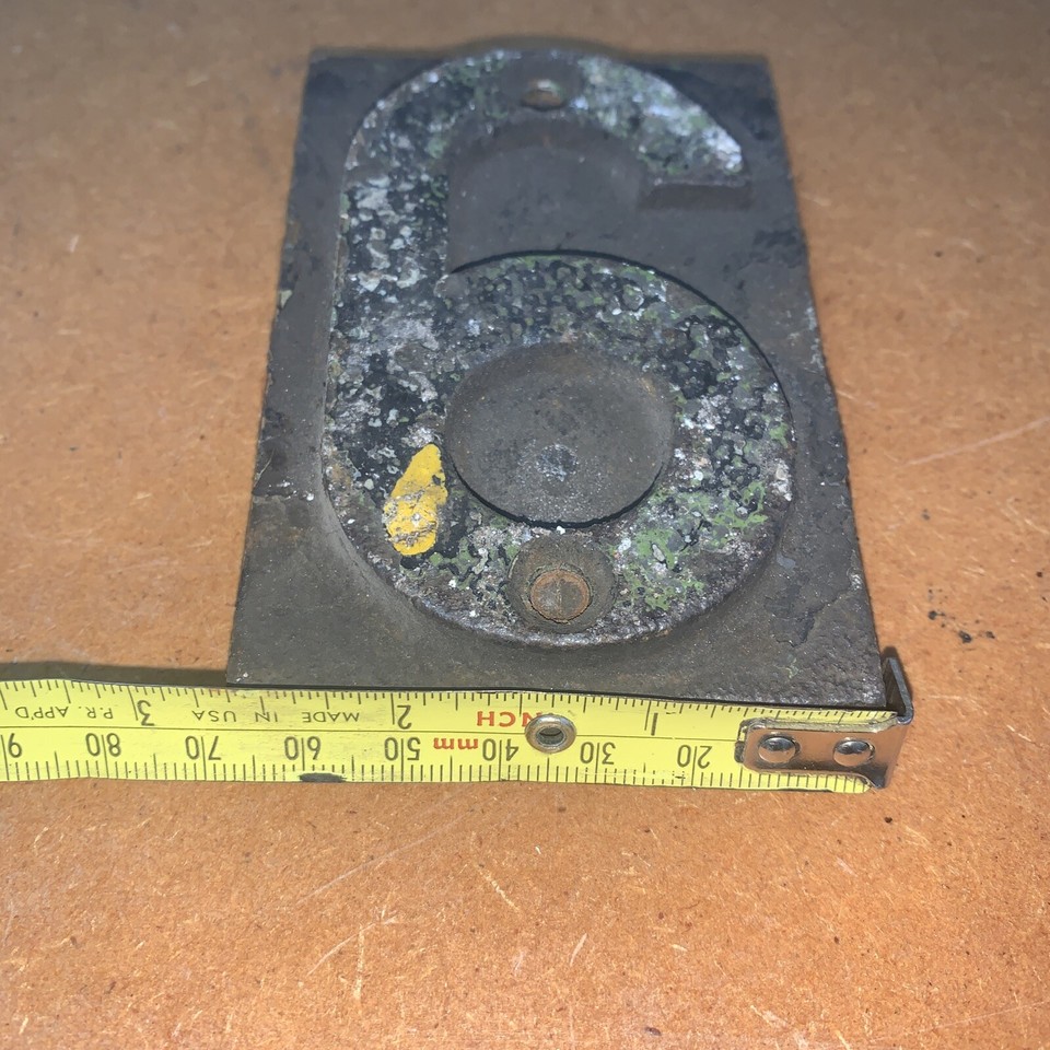 Old cast iron house number door gate plate 8 railway Number 6 / 9 ...