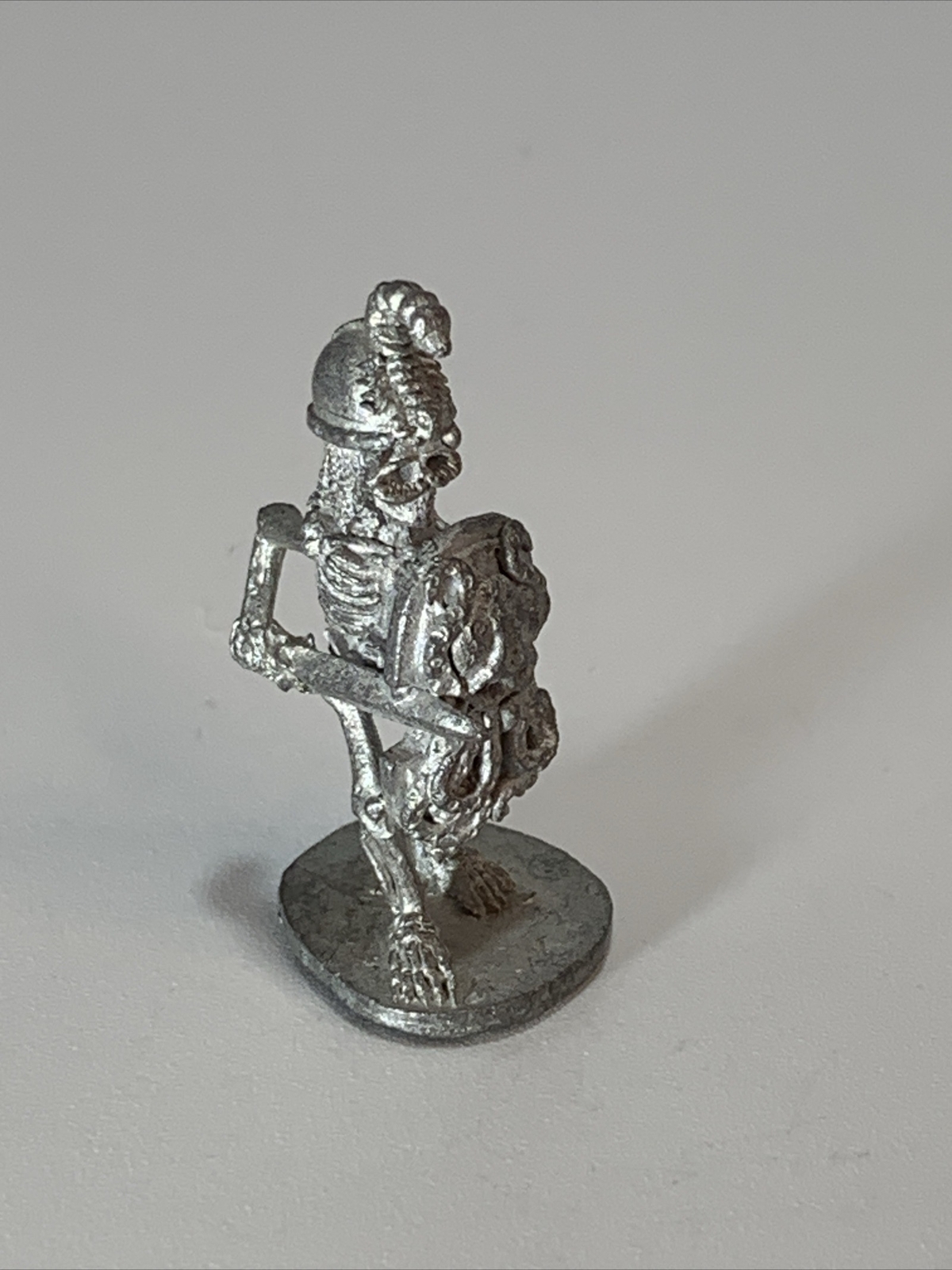 Grenadier Raiders of the Undead 6002 (j) SWORDSMAN Vtg. Metal Miniature ...