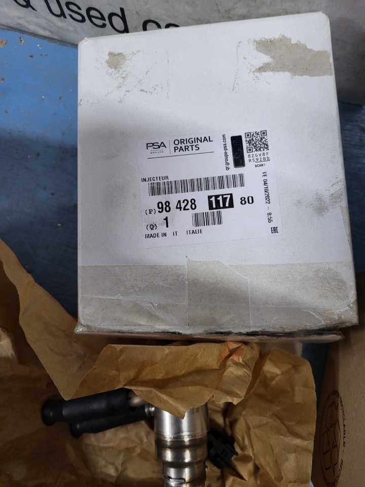 GENUINE NEW VAUXHALL PEUGEOT CITREON 1.5 D AD BLUE INJECTOR 9842811780 ...