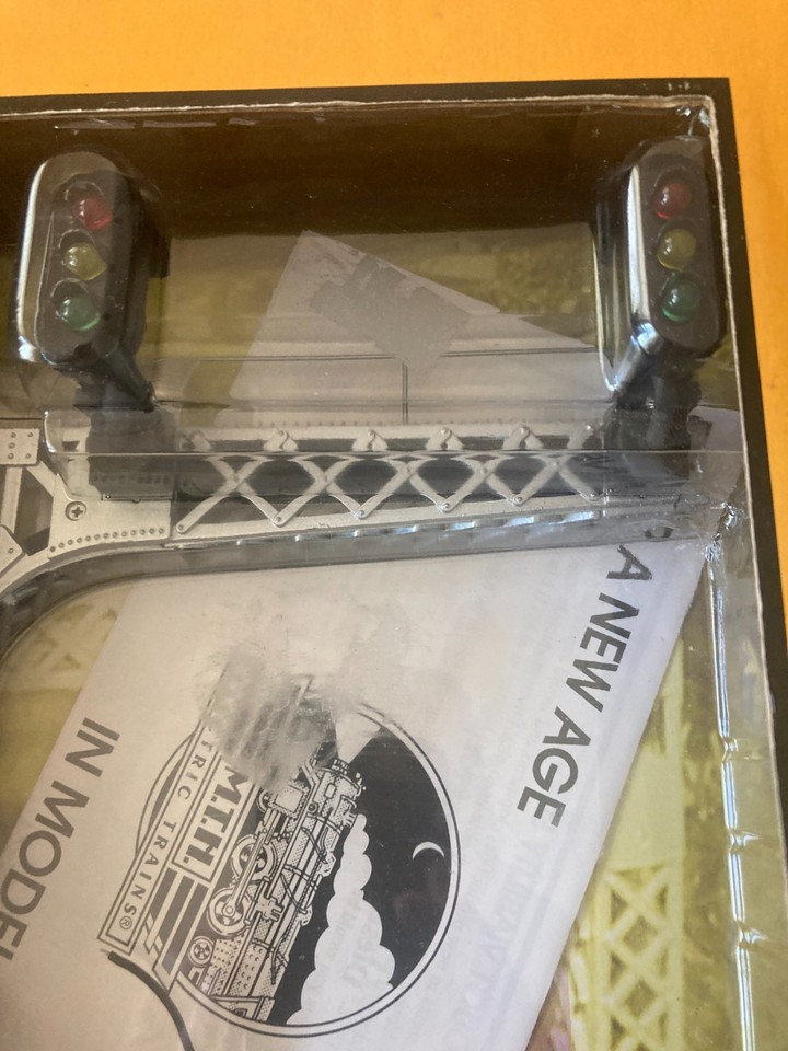 MTH Railking 30-11009 Operating Scale O Gauge Cantilevered Signal ...