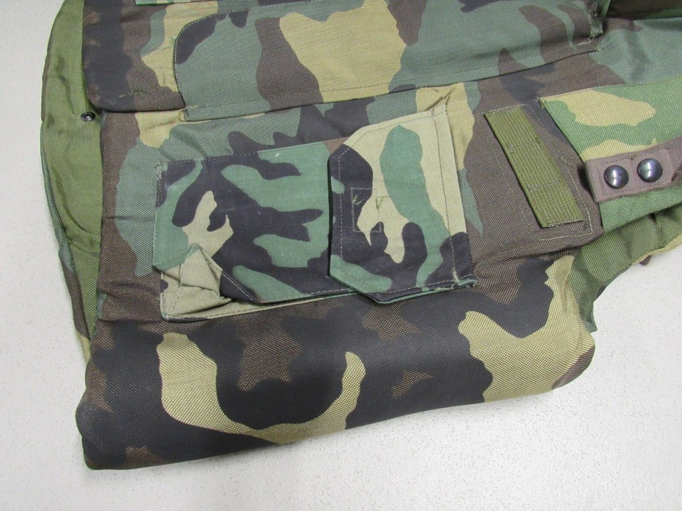 US PASGT Flak Jacket Woodland Camo Fragmentation Vest w/ Booklet Medium ...