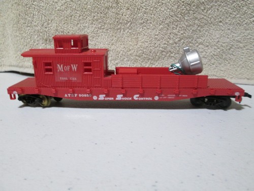 HO Vintage AHM ATSF M Of Way Flat Car # 90850 Spotlight Caboose Car ...