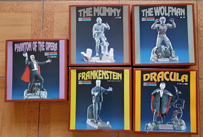 HASEGAWA MONOGRAM 1/9 MODEL KIT(Wolfman Dracula Frankenstein Mummy ...