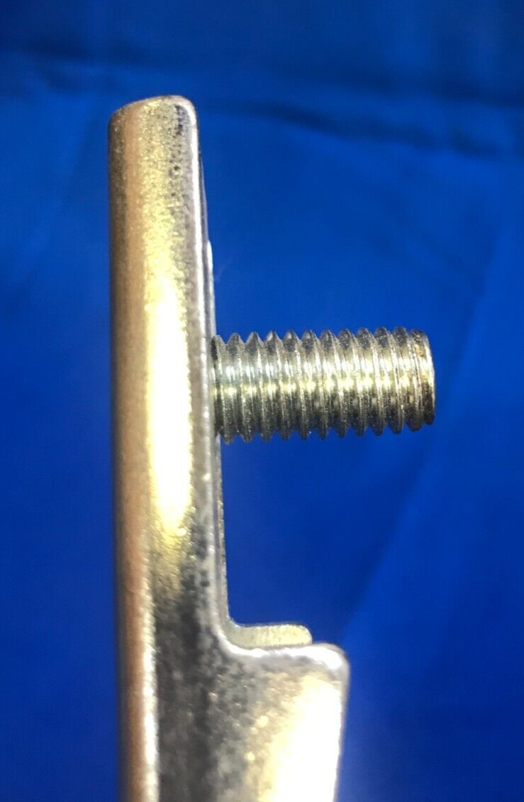 HOFFMAN ENCLOSURES MOUNTING FOOT KIT P/N: CMFK (LOT OF 4) | eBay