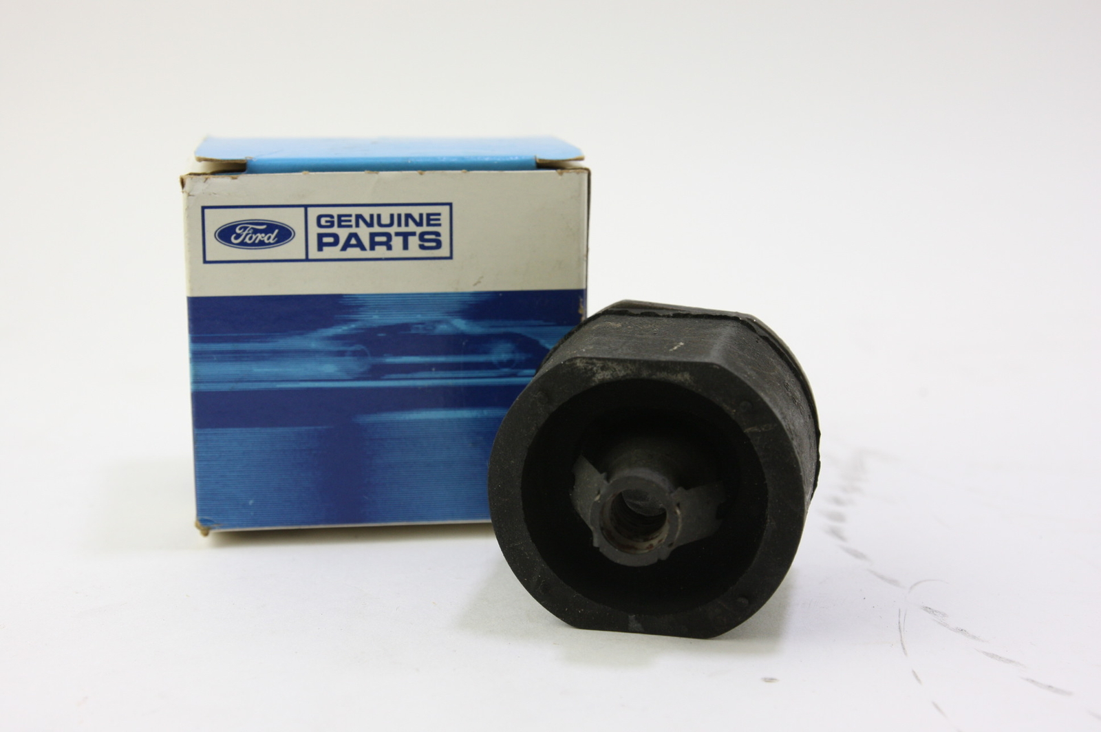 OEM Ford F87Z1000155JA 01-05 Explorer Sport Trac Frame Insulator | eBay