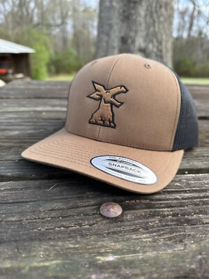 Timberjack Logging Hat.Yupoong 6606.John Deere. Richardson112fit.coyote ...