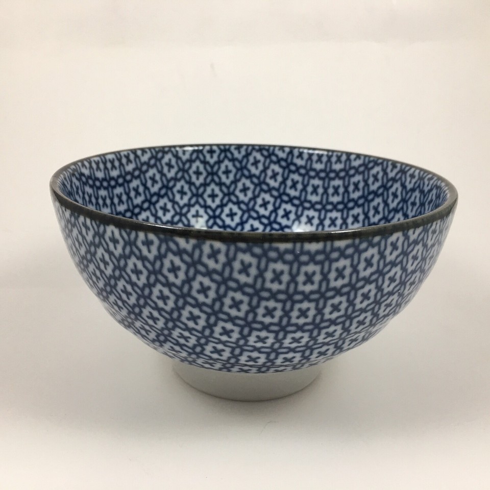 SET of 4 Japanese 4.5"D Porcelain Rice Soup Bowls Blue Assorted Made in ...