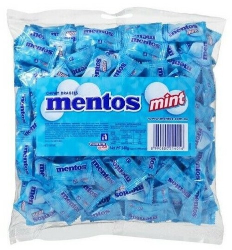 200 x MENTOS MINT INDIVIDUALLY WRAPPED CANDY CHEWY DRAGEES BULK LOLLIES ...