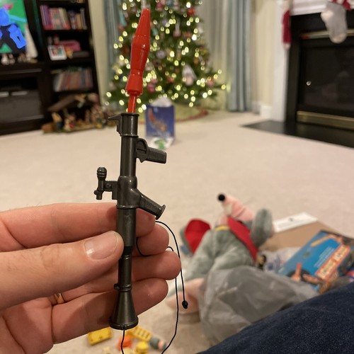 1986 Original RAMBO Bazooka Rocket RPG Launcher Gun Accessory Weapon ...