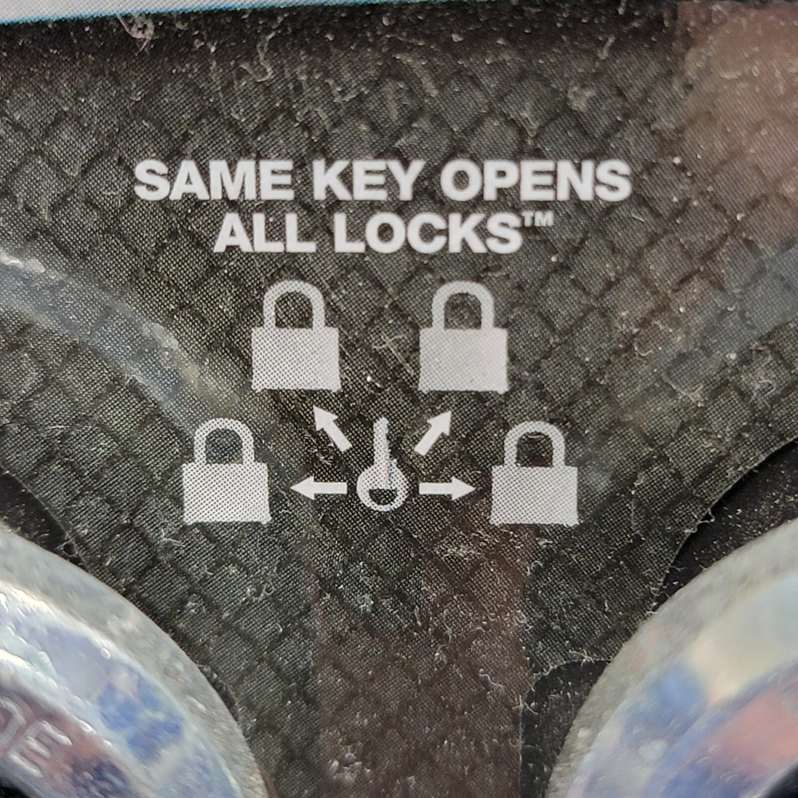 KEYED ALIKE - 4 pack Master Lock Padlock Magnum Laminated Steel & BORON ...