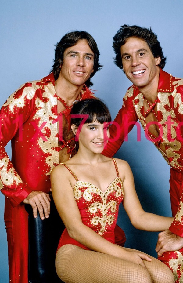 #6659,RICHARD HATCH w/BRODIE GREER,DANIELLE BRISEBOIS,11X17 POSTER SIZE ...