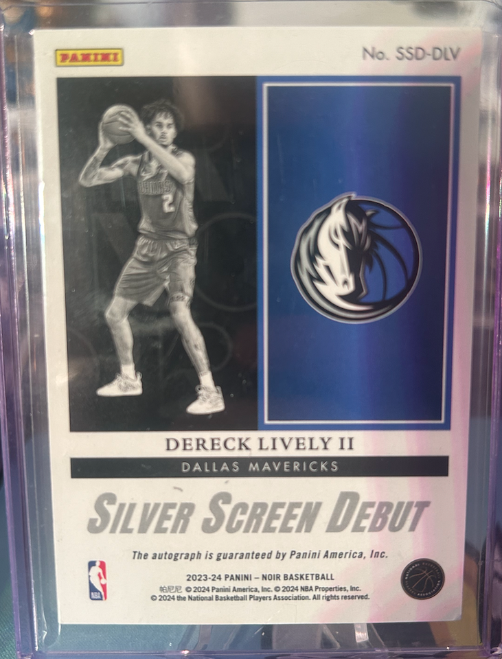 2023-24 Panini Noir - Silver Screen Debut Signatures #SSD-DLV Dereck ...