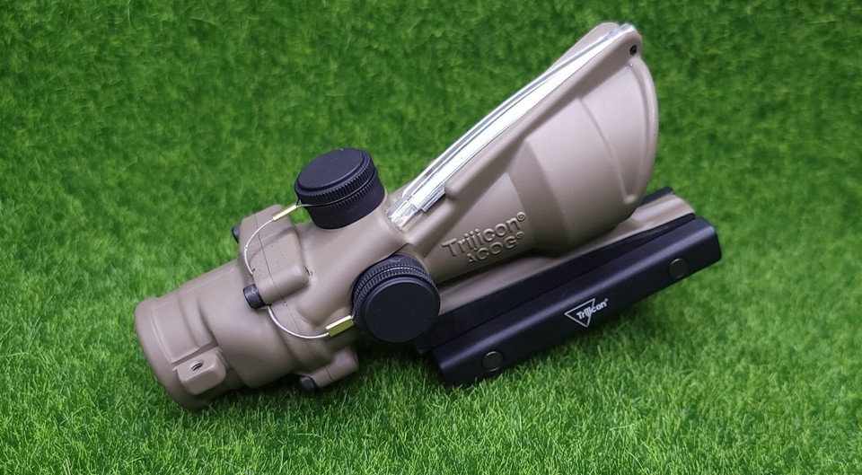 Trijicon 4x32 ACOG Scope Dual Illum Green Chevron w/ TA51 Mount - TA31 ...