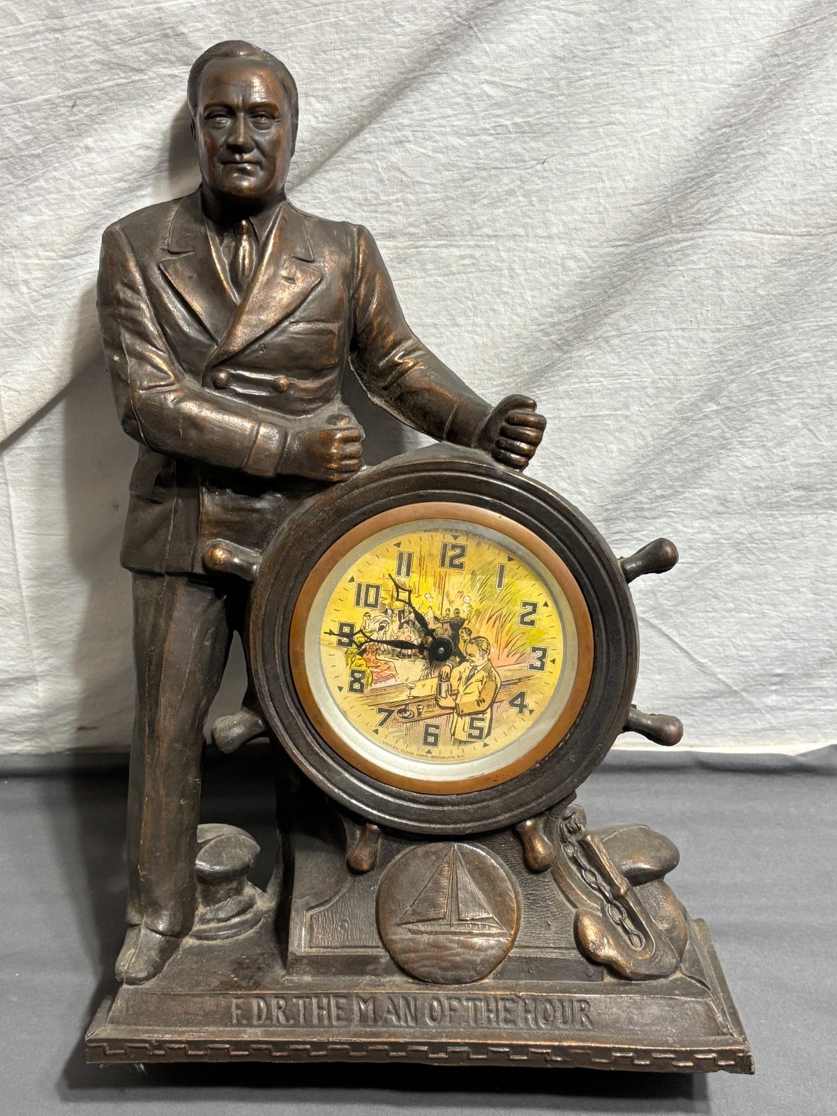 Vtg 1930s metal FDR MAN OF THE HOUR United 15" Clock ANIMATED WORKS See ...