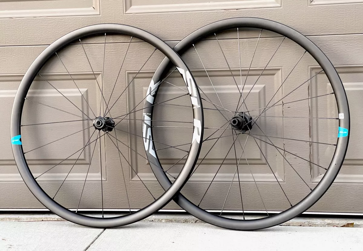 Giant slr 1 sales tubeless Giant slr 1 sales tubeless