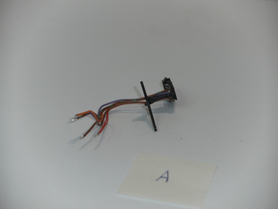 (A)Märklin 205737 u. 602322 Kupplungsdeichsel *W* u. Leiterplatte für ...