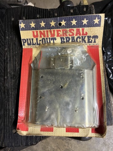 VINTAGE NEW IN BOX UNIVERSAL LOCK PULL-OUT BRACKET FOR CAR STEREOS | eBay