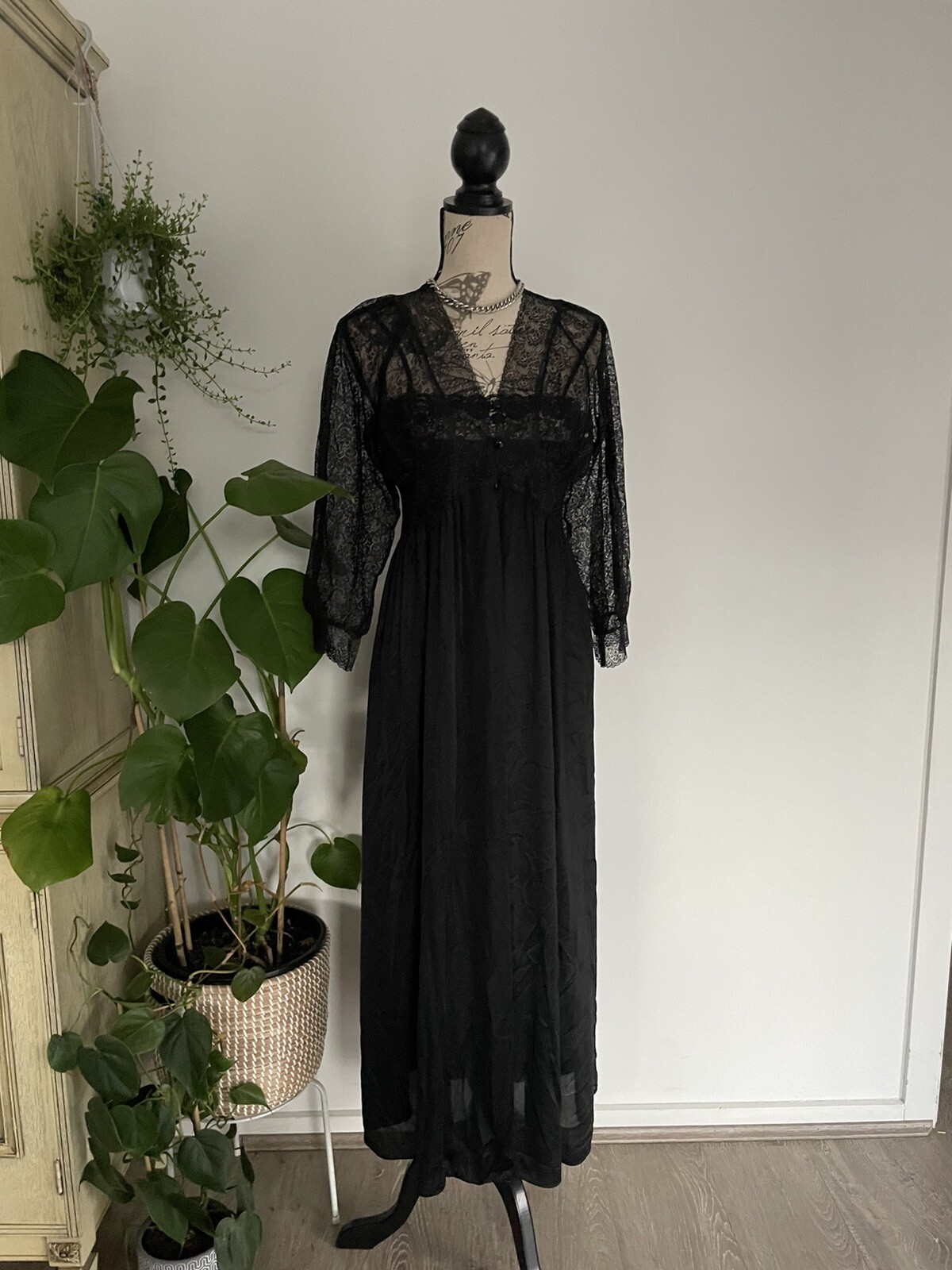Vintage Fairy Goth Bri Nylon Sheer Lace Full Length Negligee Robe S/M ...