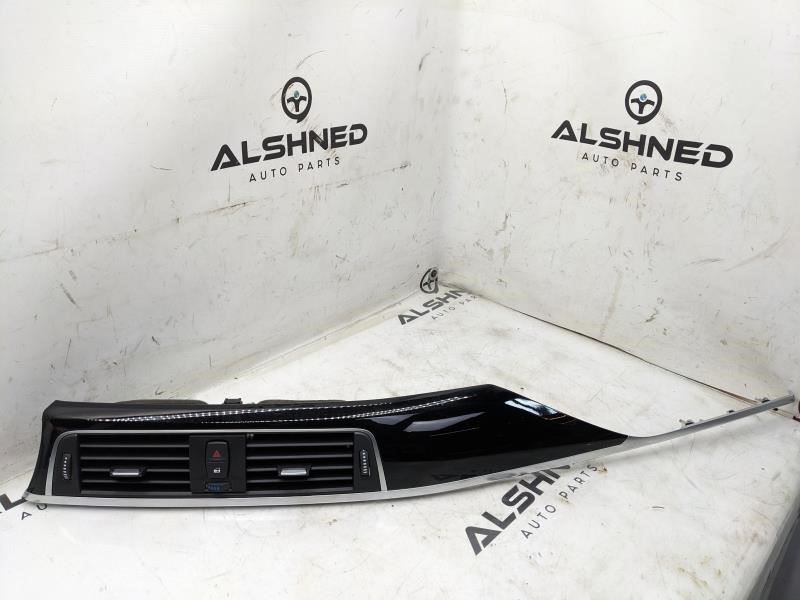 17-20 BMW 430i xDrive Dash Center Air Vent w Trim Panel Cover ...