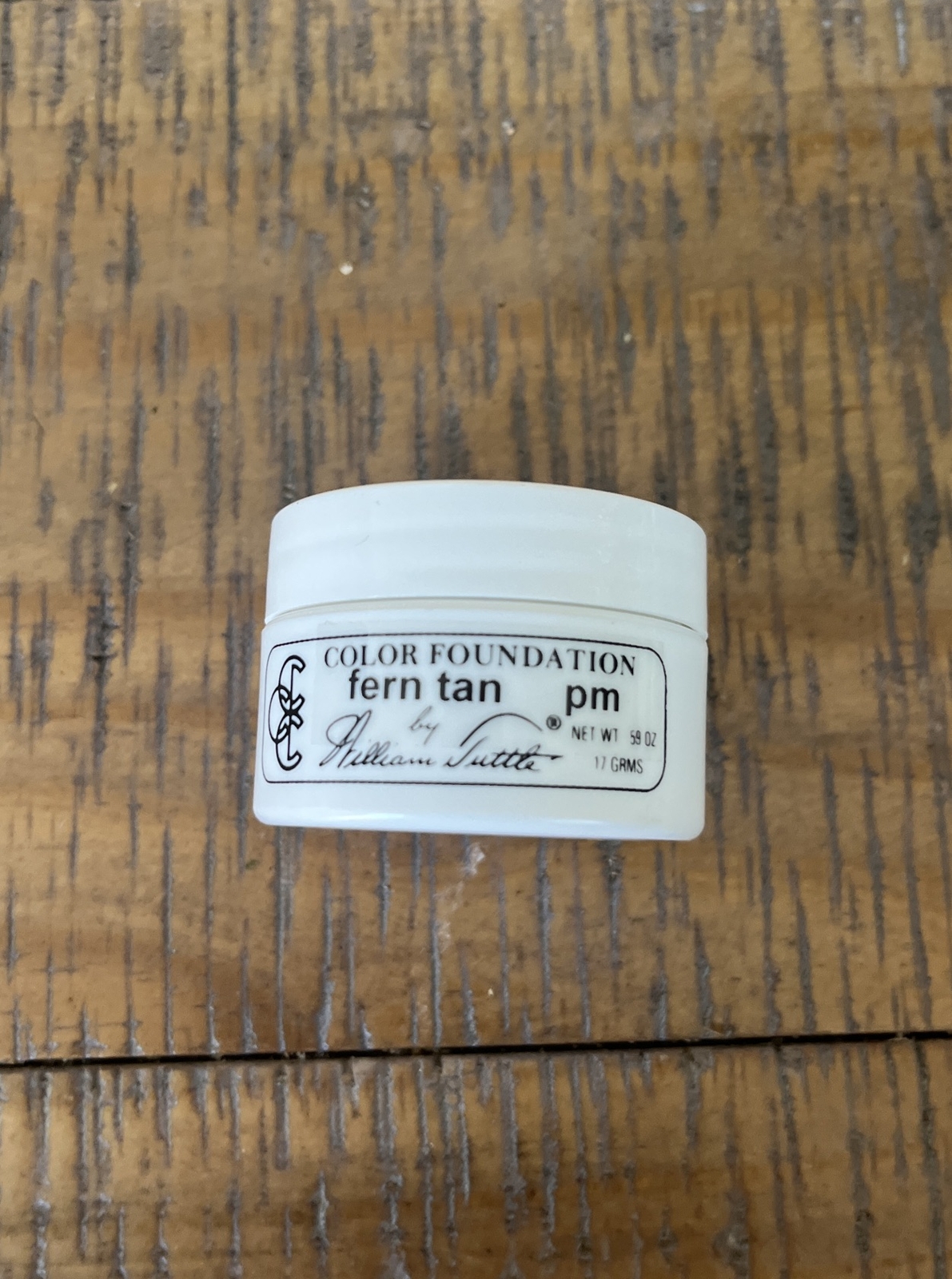 WILLIAM TUTTLE Foundation Color Creme In Shade Fern Tan | eBay