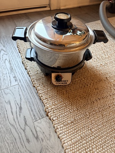 Kitchen Craft Waterless Cookware 4 qt gourmet slow cooker set - made in ...