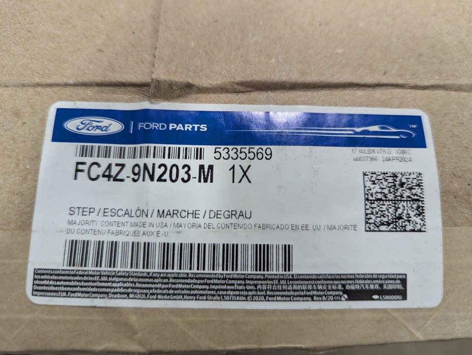 PO#2 NEW OEM 2016-2025 Ford F650 F750 Body Side Step Assembly FC4Z ...